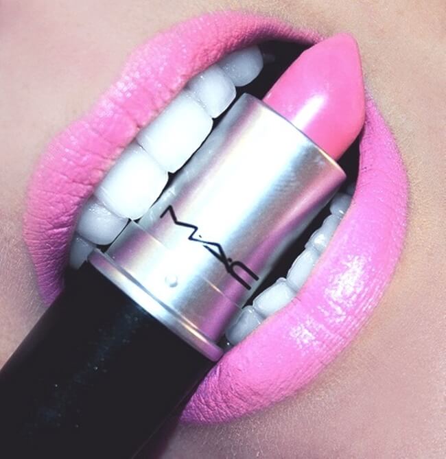 Maquillaje de Labios rosa pastel • Fashionfanaticos.com